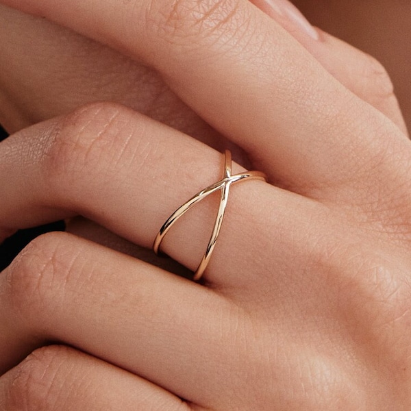 Criss Cross Ring - Etsy