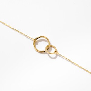 14K Solid Gold Interlocking Circle Necklace: Delicate Timeless Design - Etsy