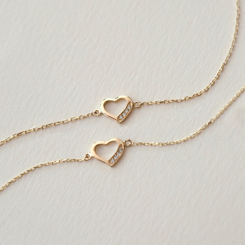 14k Solid Gold Heart Bracelet for Women Heart Charm Bracelet - Etsy