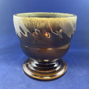 Hull Footed Pottery Bowl - Etsy