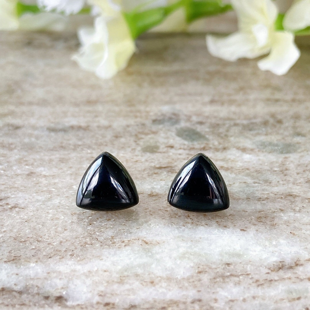 Black Onyx Triangle Gemstone Hypoallergenic Surgical Steel Stud ...