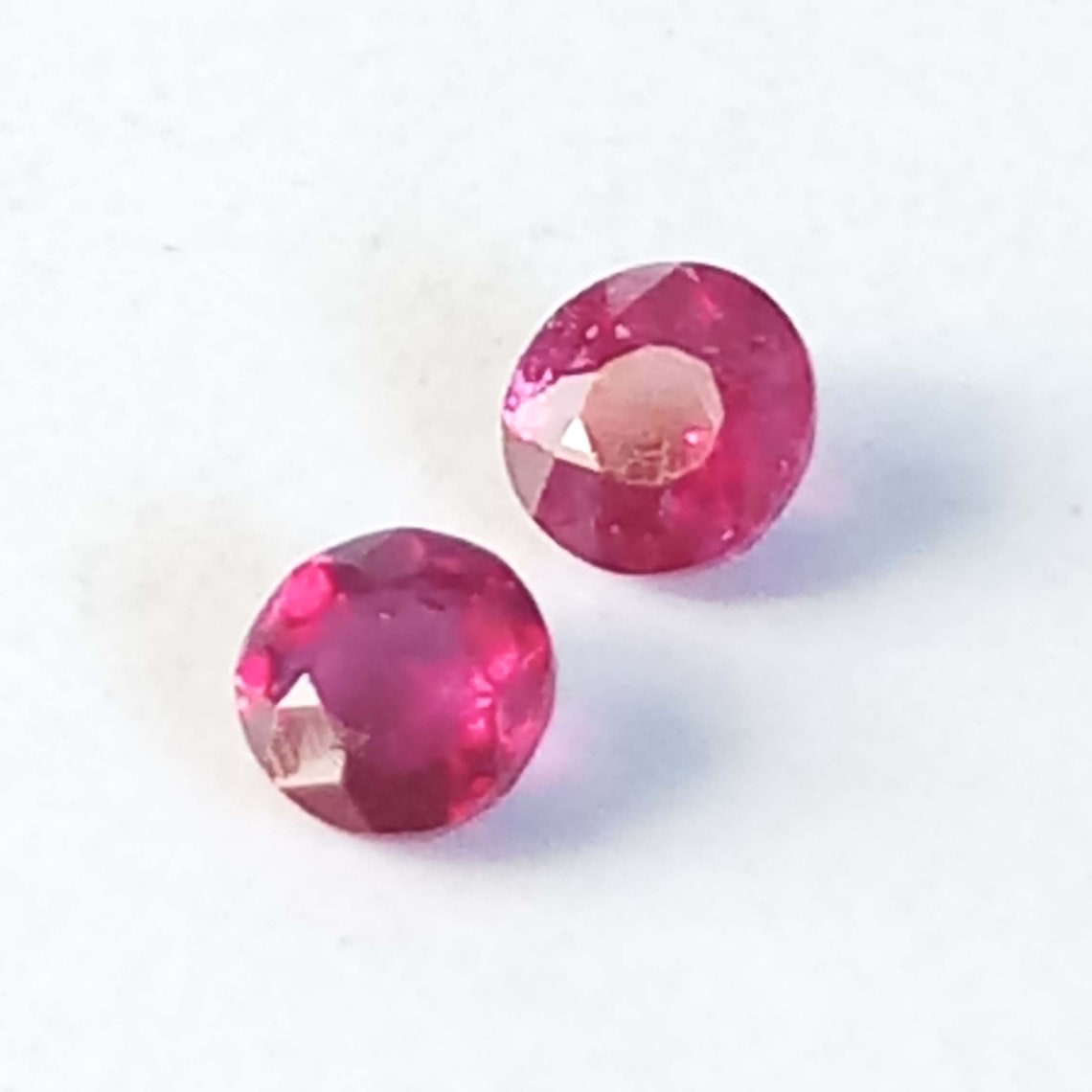 Natural Ruby Faceted Loose Gemstones 4 MM Round Shape Best Quality Ruby ...