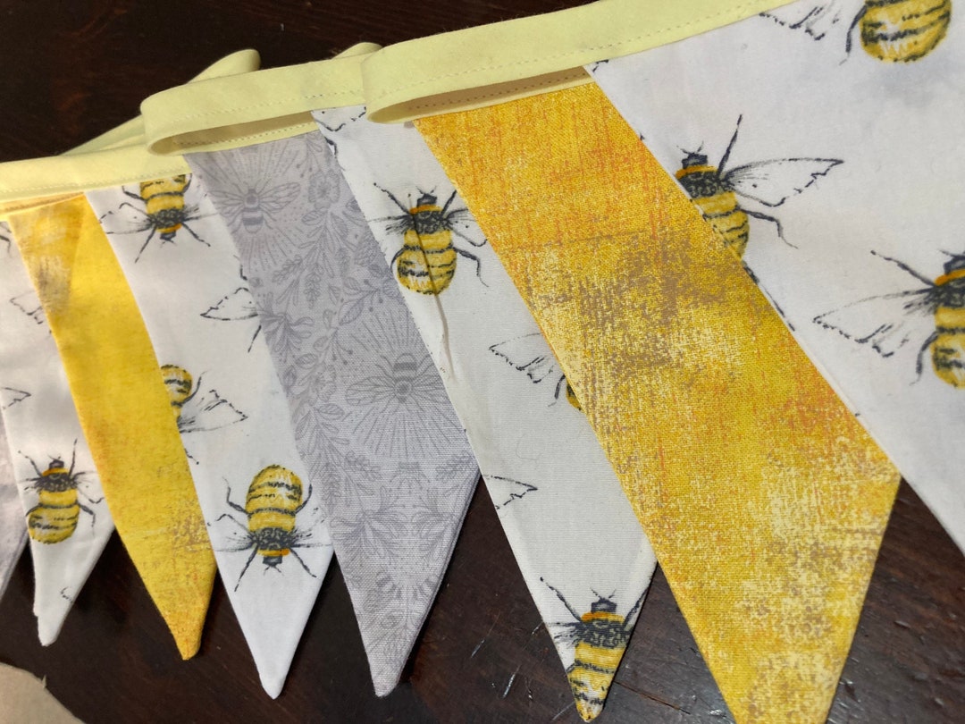 Bumble Bee Bunting. Garden Decoration. Yellow. Priced per Metre - Etsy