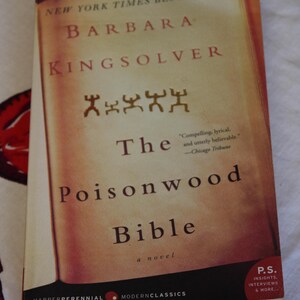 The Poisonwood Bible / Barbara Kingsolver / 2002 Vintage Softcover ...