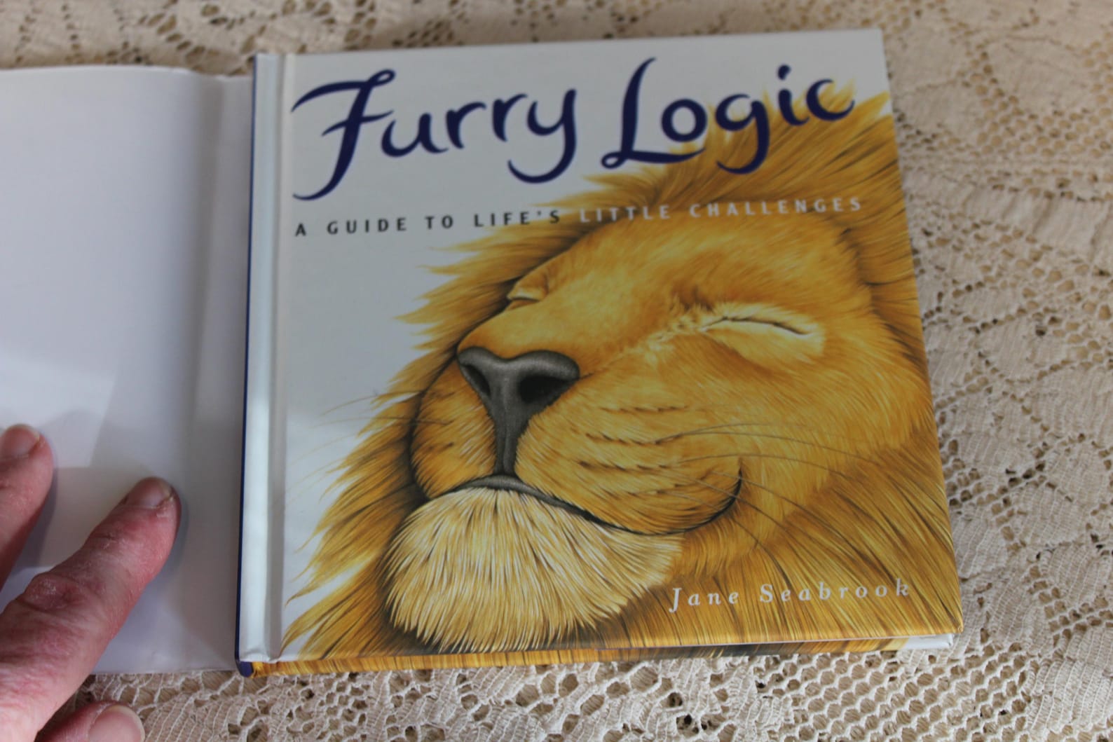 Furry Logic, Guide to Life's Little Challenges / Jane Seabrook / 2004 ...