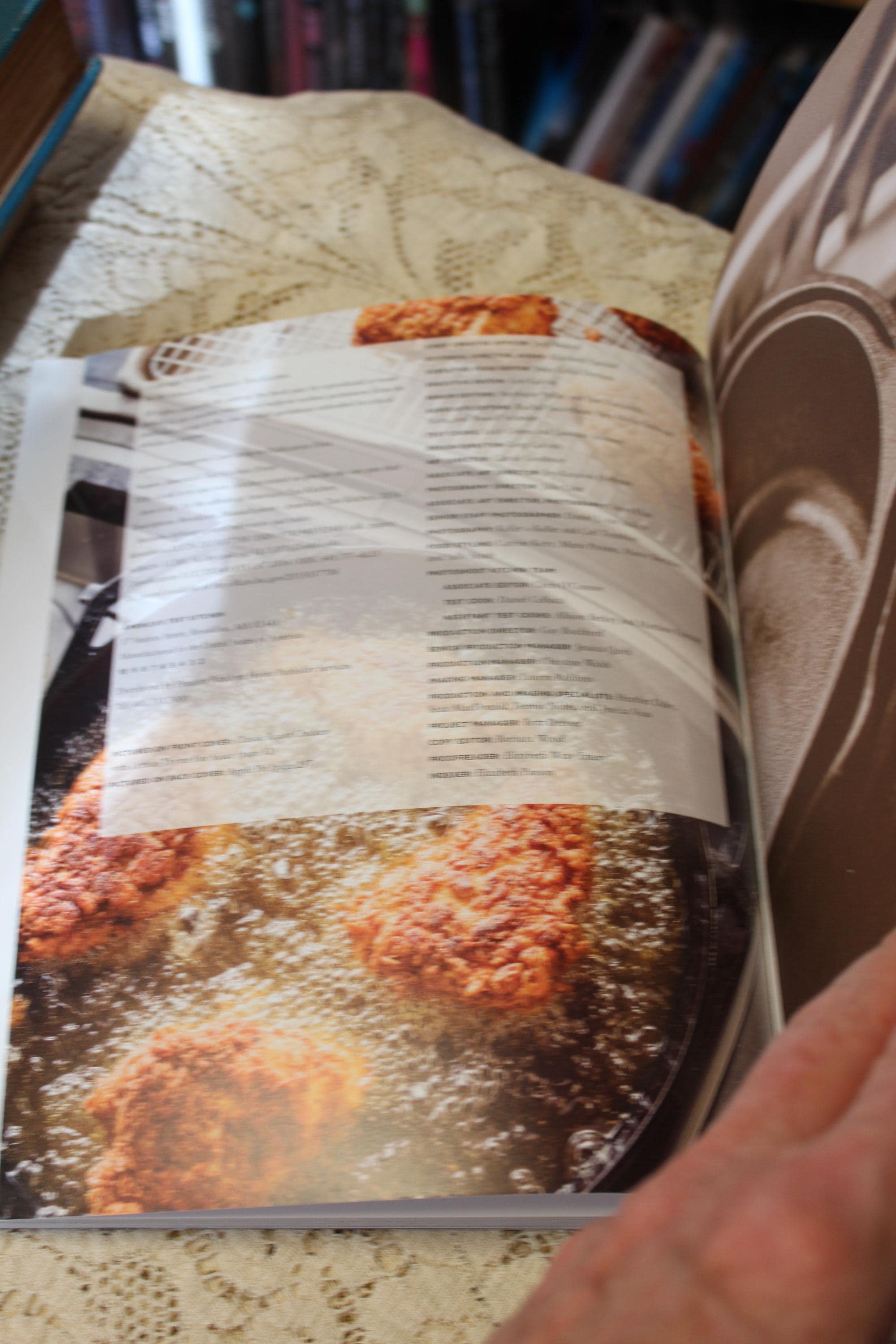 Cook's Country, Cook It in Cast Iron, Kitchen Tested Recipes Cookbook ...