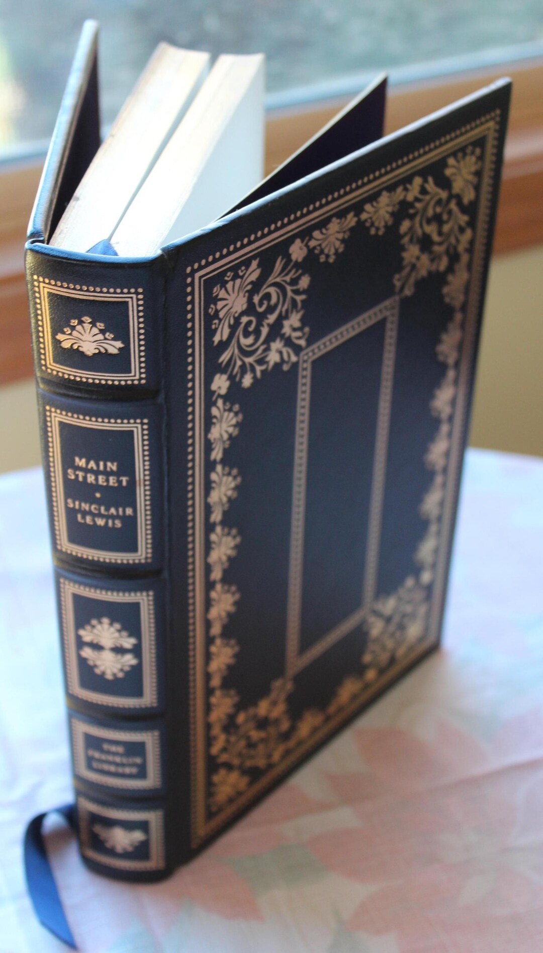 Main Street / Sinclair Lewis / 1978 Franklin Library Hardcover ...