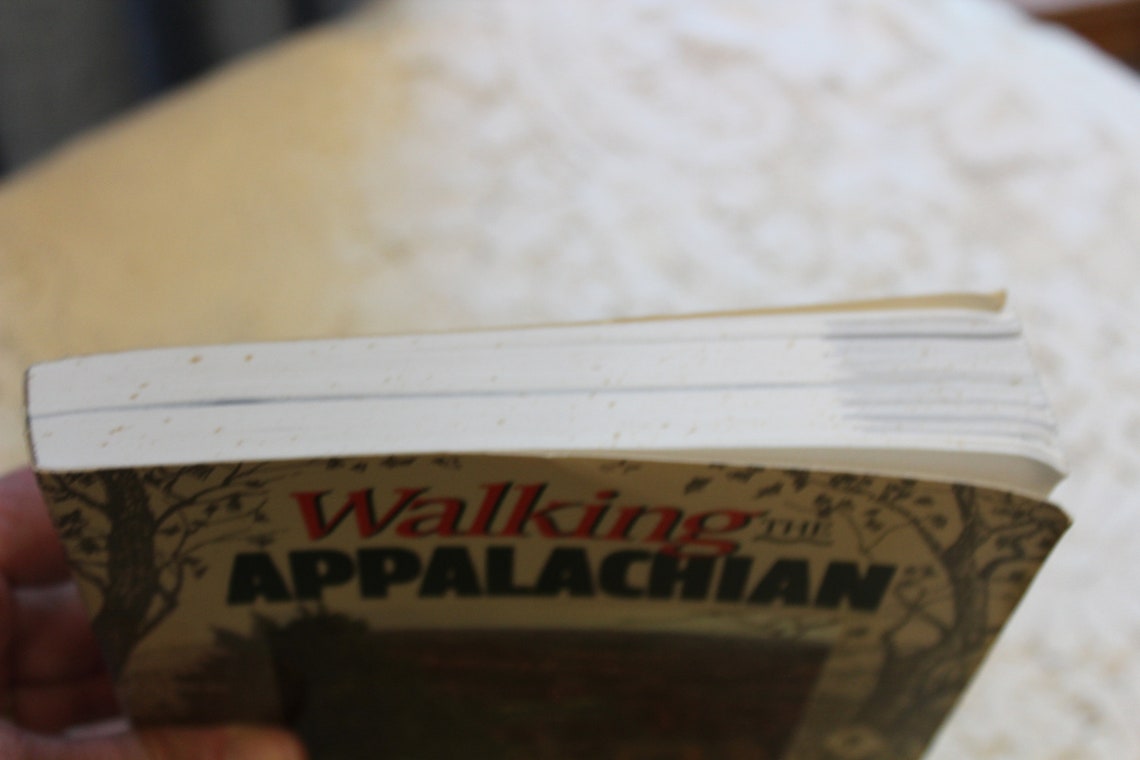 Walking the Appalachian Trail / Larry Luxenberg / 1994 Softcover ...