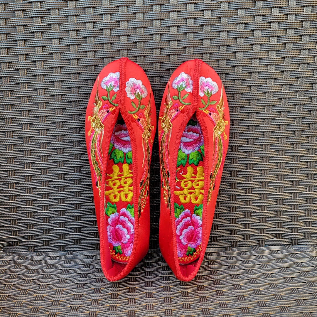Chinese Wedding Shoes, Embroidered Chinese Bridal Shoes, Chinese ...