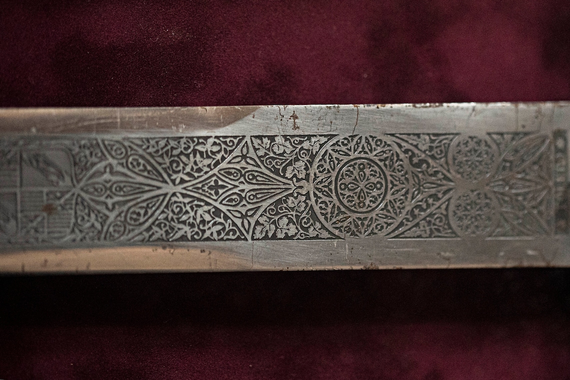 A Unique Replica of the Catholic King's Sword TANTO MONTA - Etsy