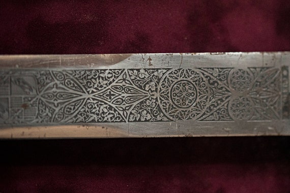 A Unique Replica of The Catholic King's Sword TANTO M… - Gem