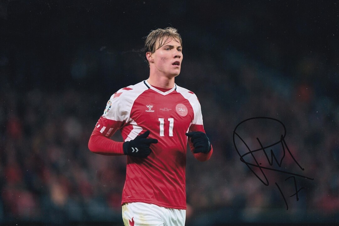 Football - Rasmus Hojlund - Hand Signed 12x8 Inch Photograph - Denmark ...