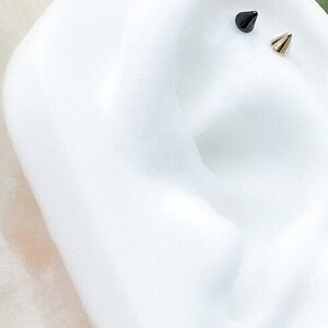 Gold Spike Labret for Conch, Medusa, Helix, Monroe, Flat and Cartilage ...