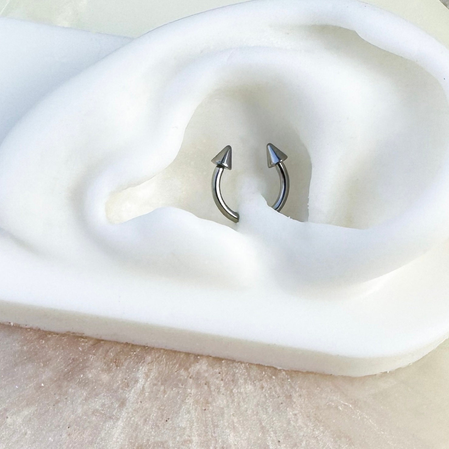 Titanium Silver Spike Horseshoe for Septum, Daith, and Cartilage ...