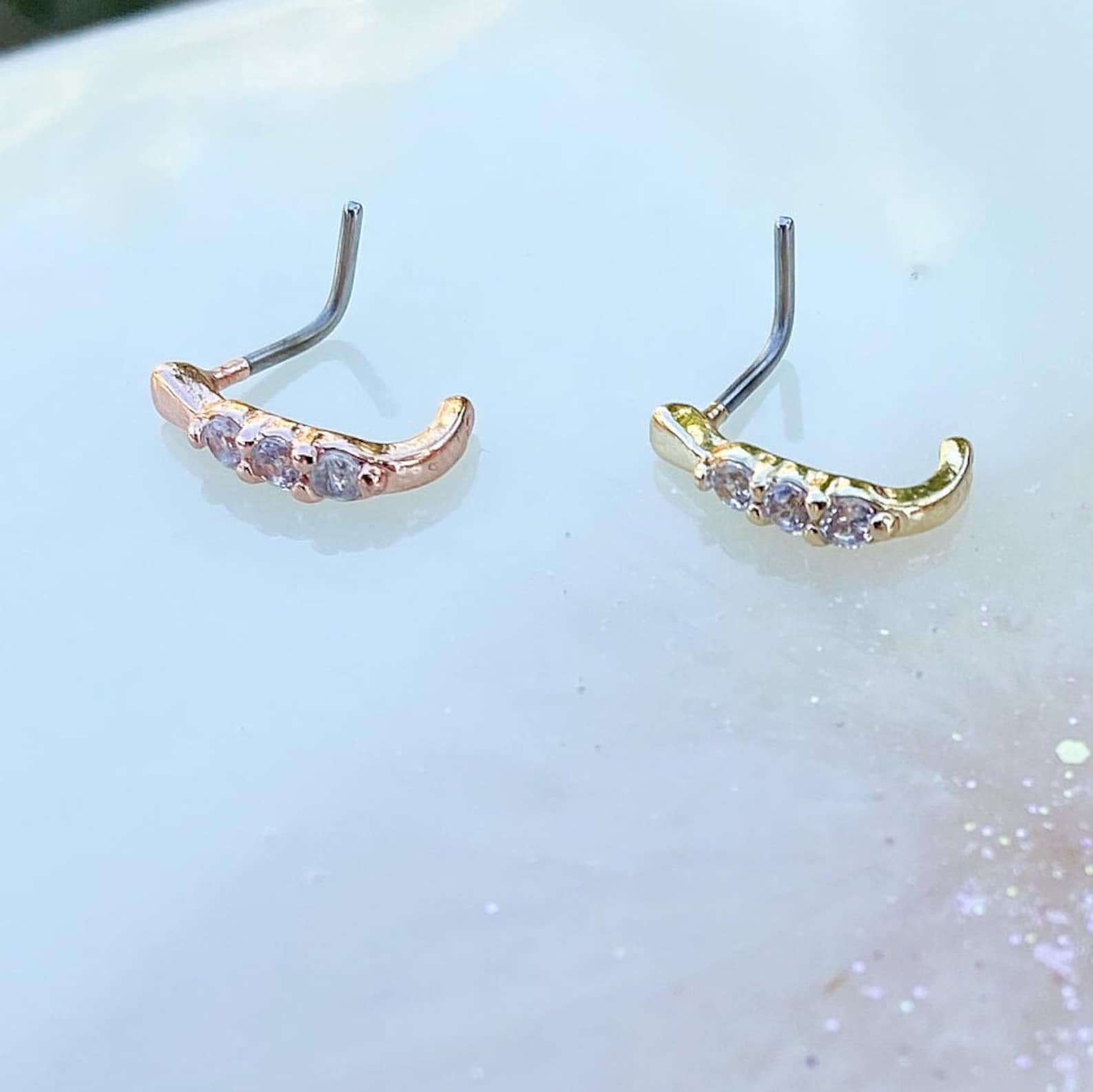 Implant Grade Titanium L Shape Gold Crystal Nose Ring. 20G. 1/4”. Gold ...