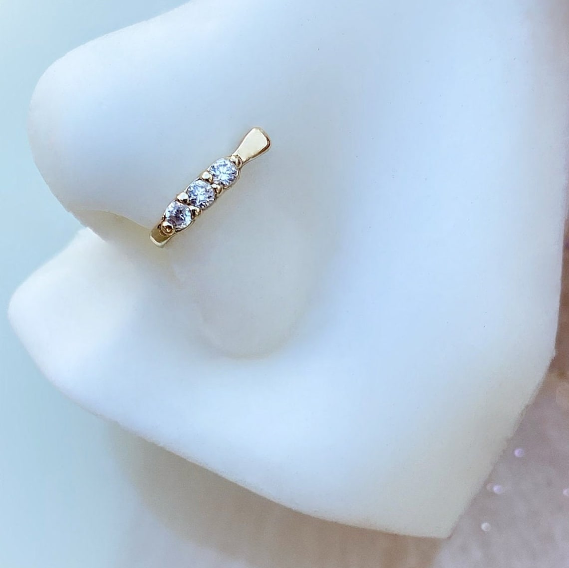 Implant Grade Titanium L Shape Gold Crystal Nose Ring. 20G. 1/4”. Gold ...