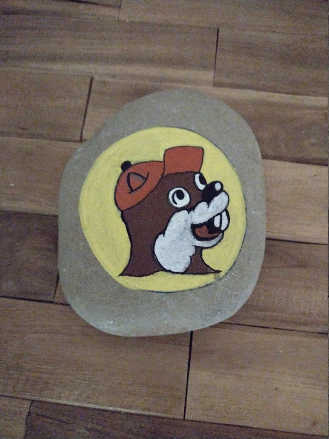 Hand Painted Buc-ee's Logo Rock - Etsy