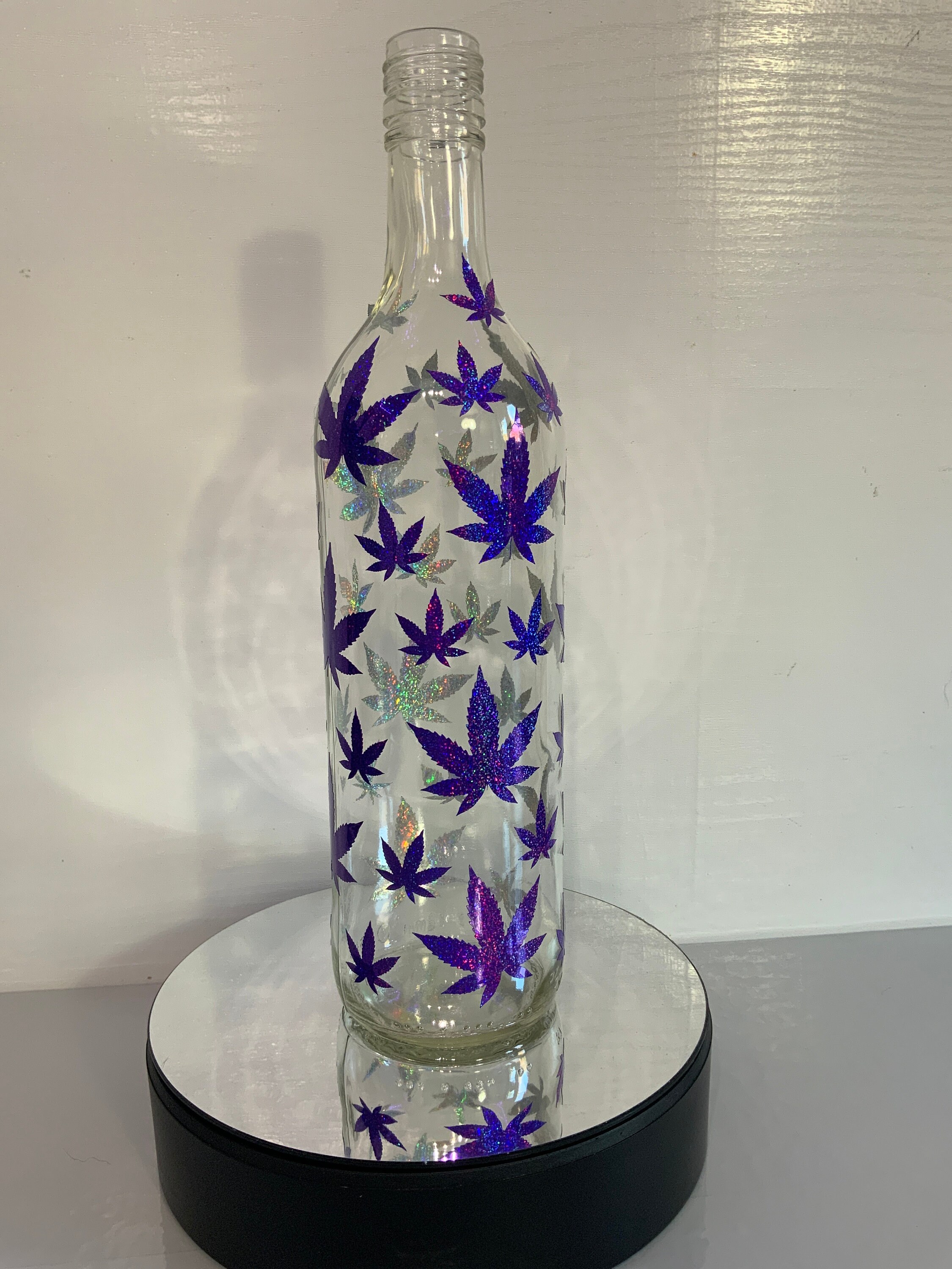 Hemp Cannabis Marijuana Weed Leaf Light up Wine Bottle LED Lamp Stoner ...