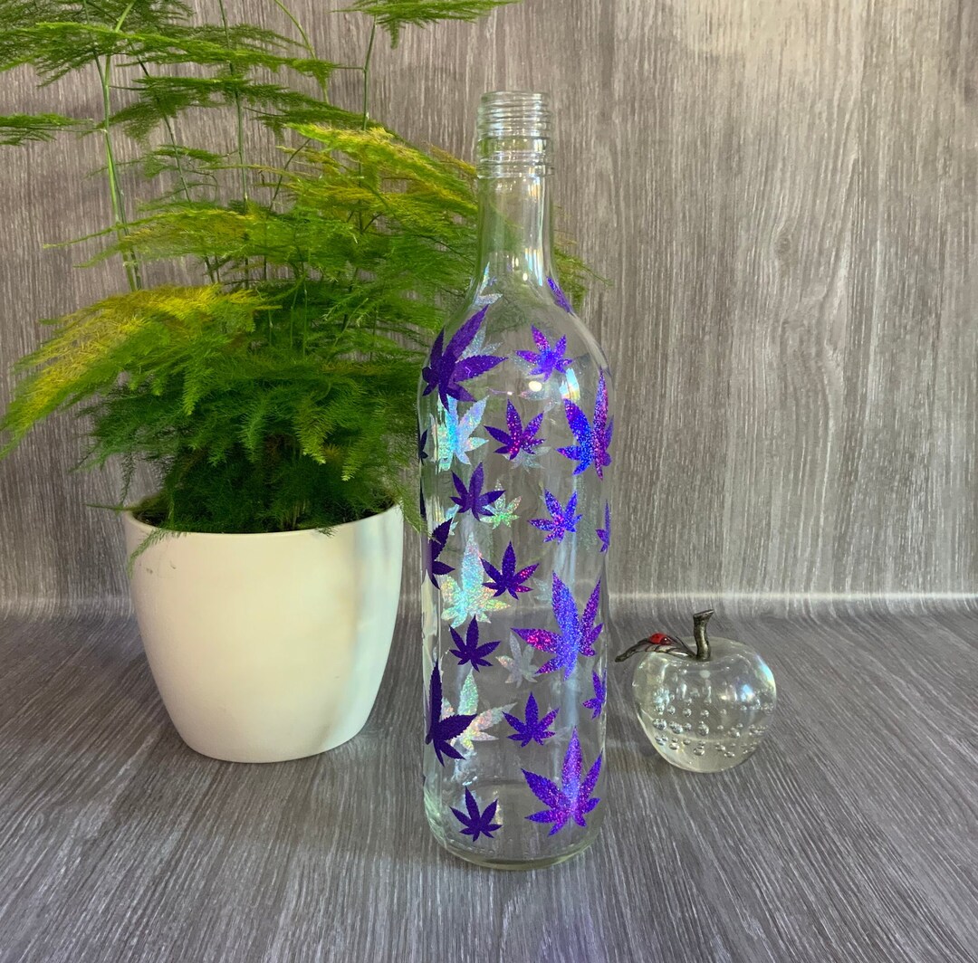 Hemp Cannabis Marijuana Weed Leaf Light up Wine Bottle LED Lamp Stoner ...