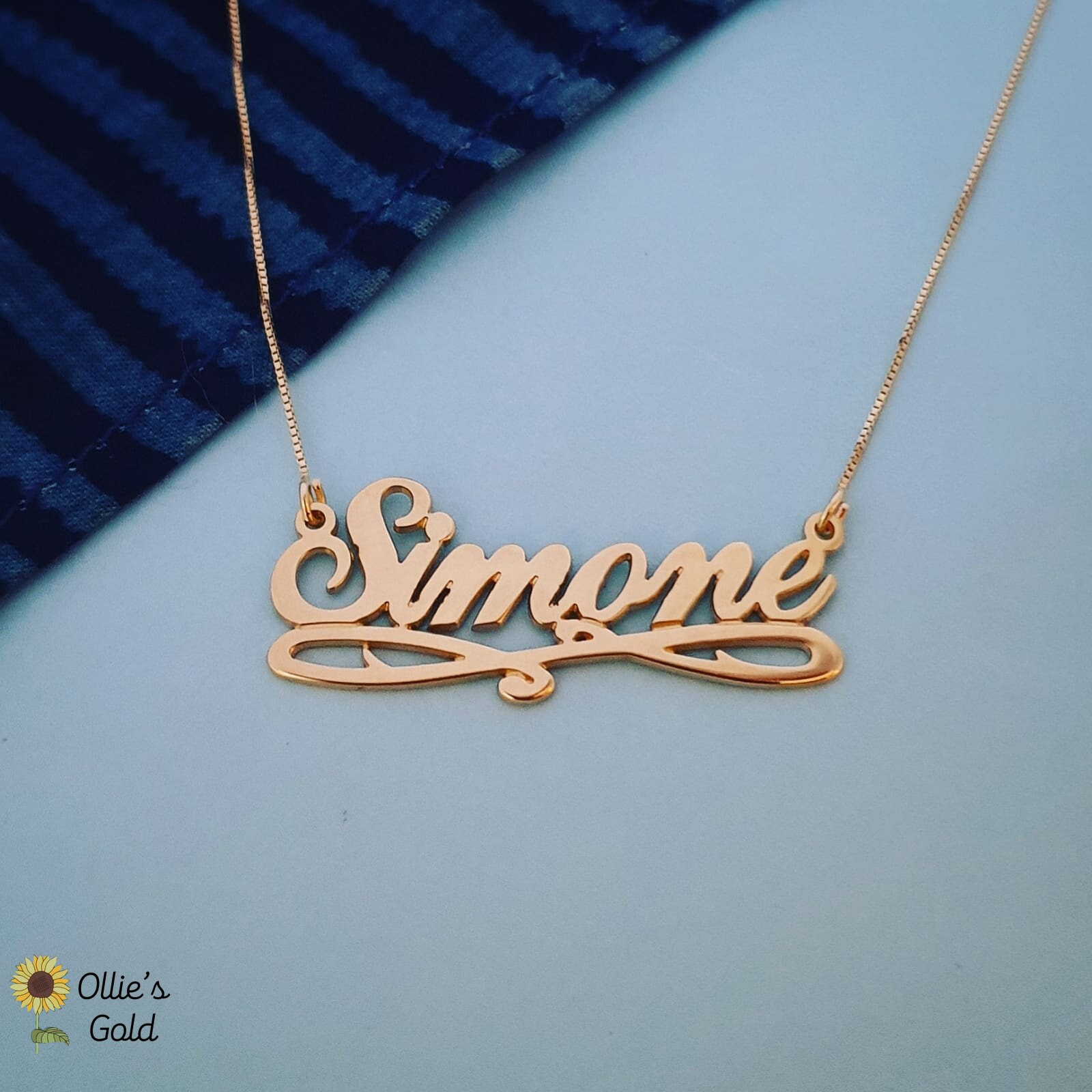 14K Gold Name With Accent Design | Etsy