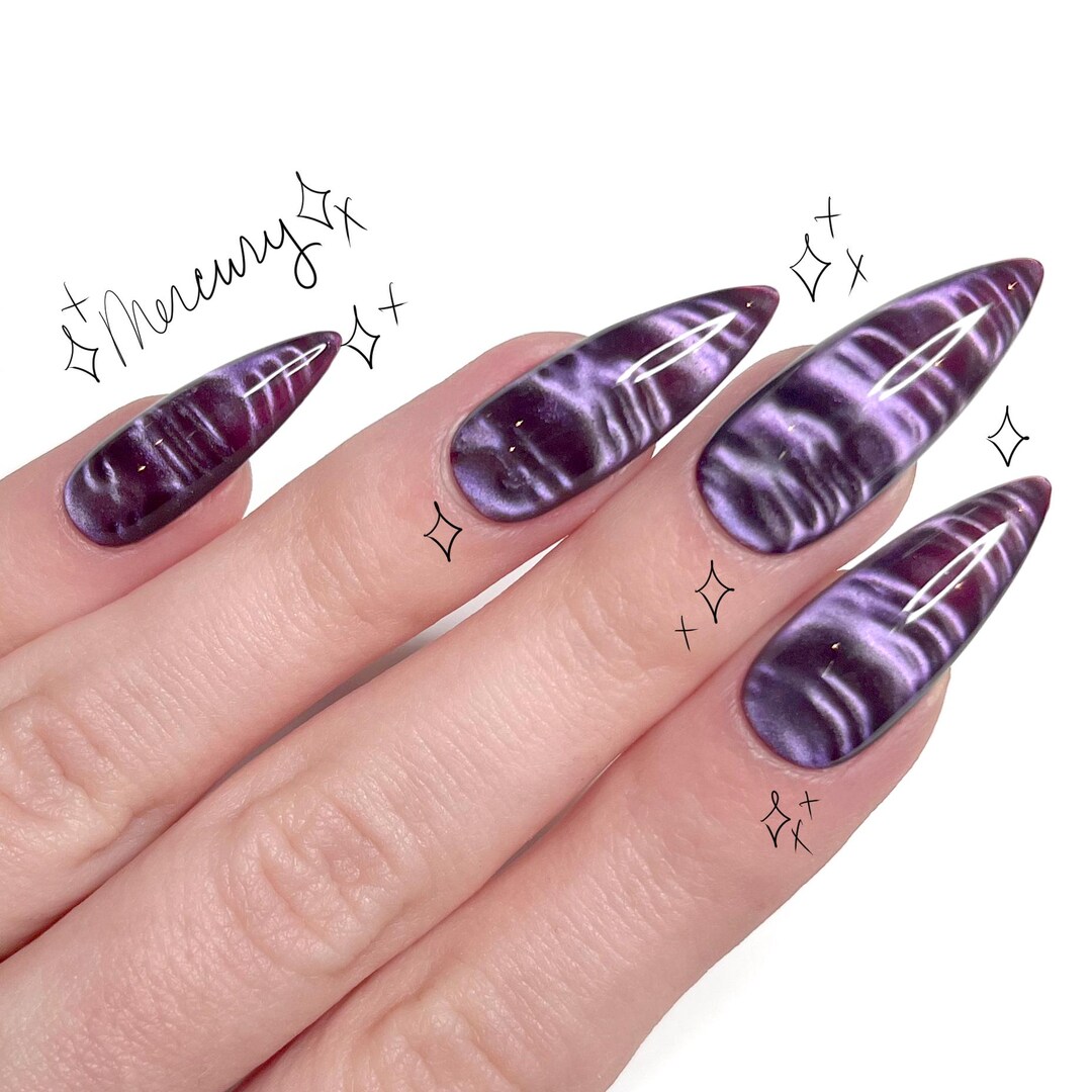 MERCURY Cat Eye Press on Nails, Made to Order Hand Painted Set - Etsy