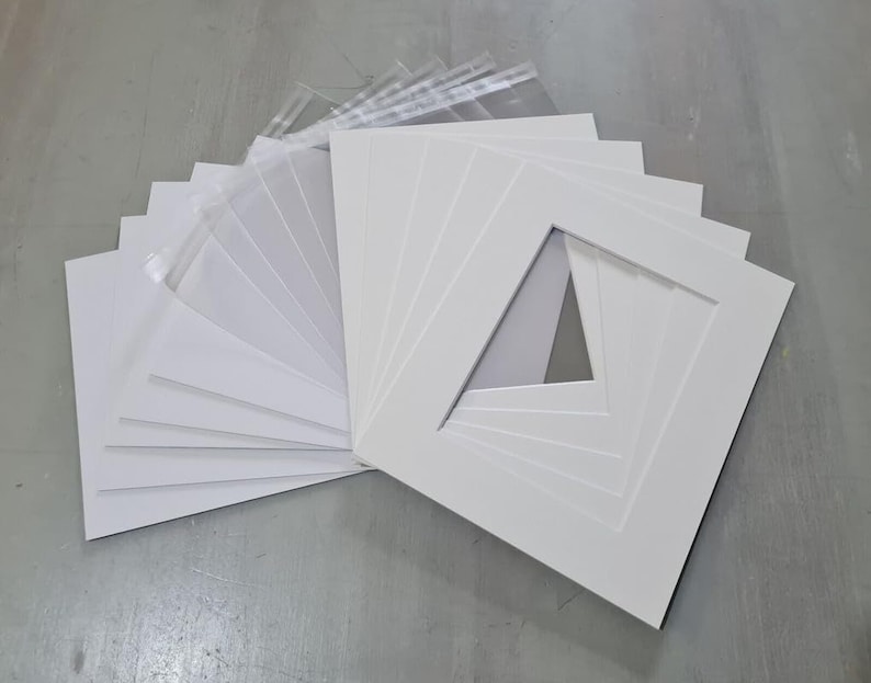 AK Frames White Picture Mounts White Mount Board Card Picture Frame ...