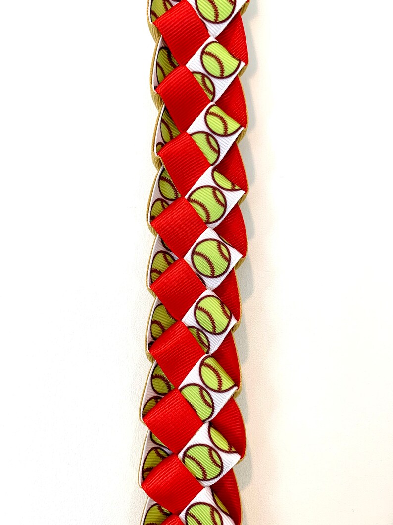 5/8” Softball Ribbon Lei for Graduation, Senior Night, Awards Banquet ...