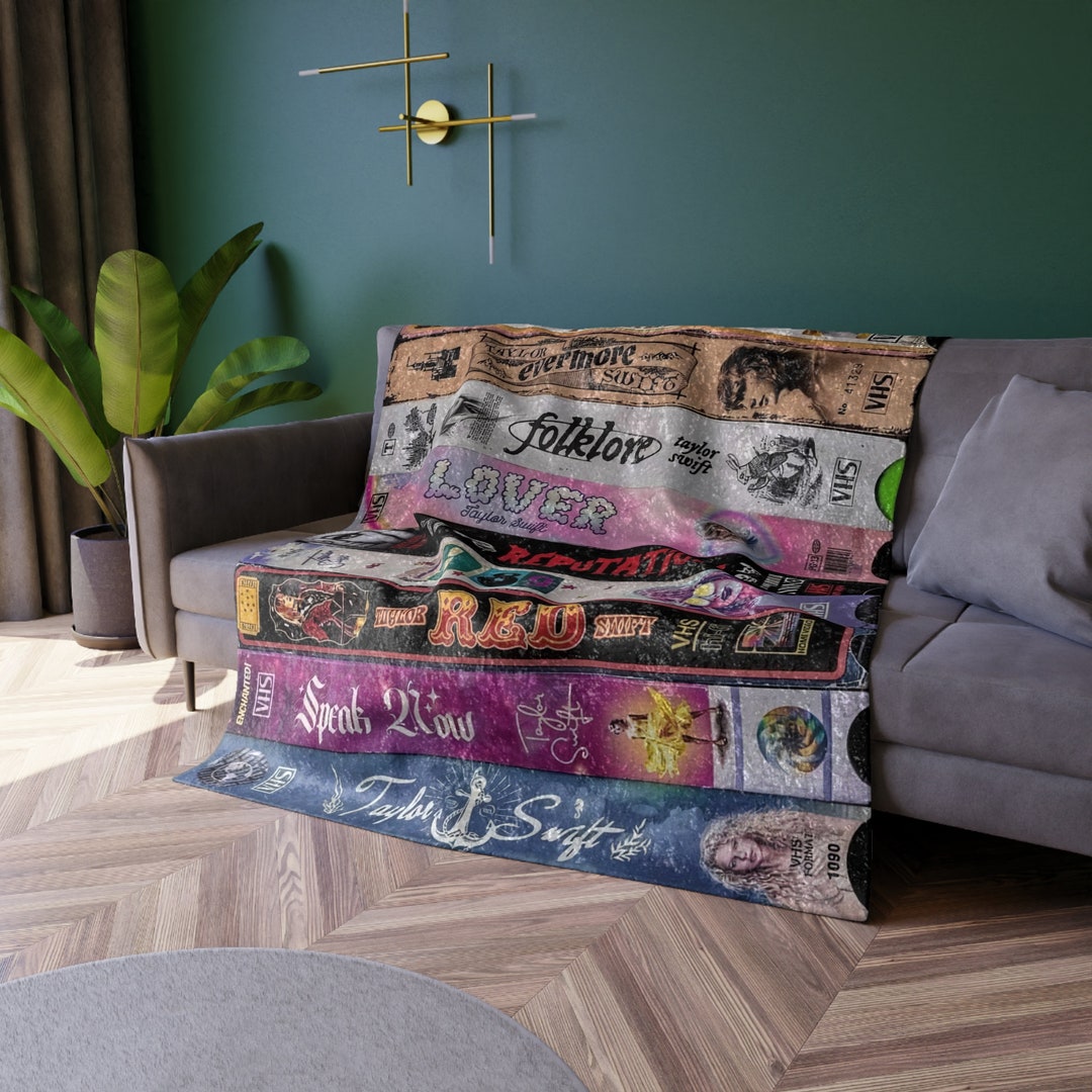 Taylor Eras Tour Swiftie Crush Velvet Blanket, Taylor Quilt, Swiftie ...