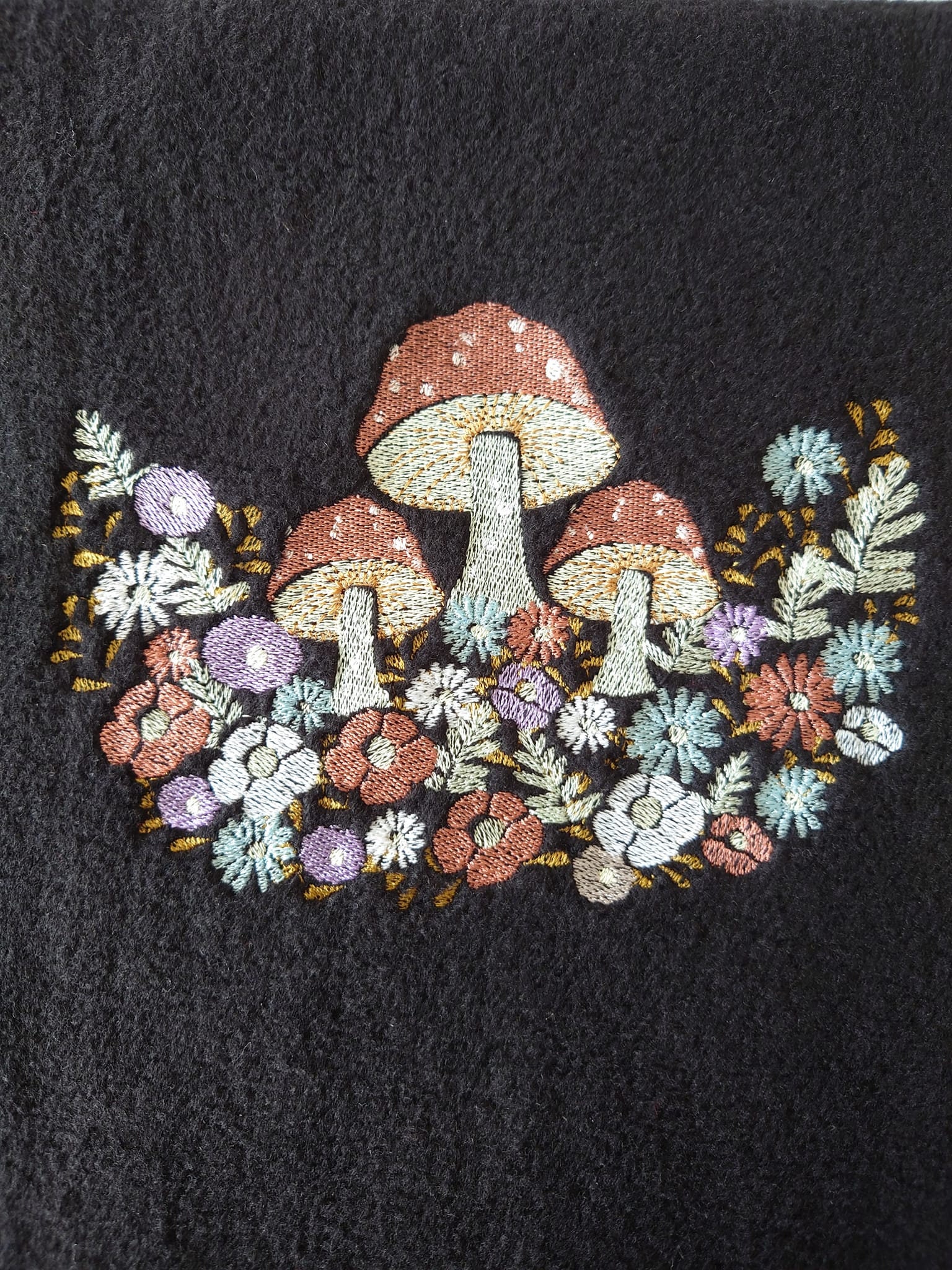 Mushrooms and Floral Machine Embroidery Design - Etsy