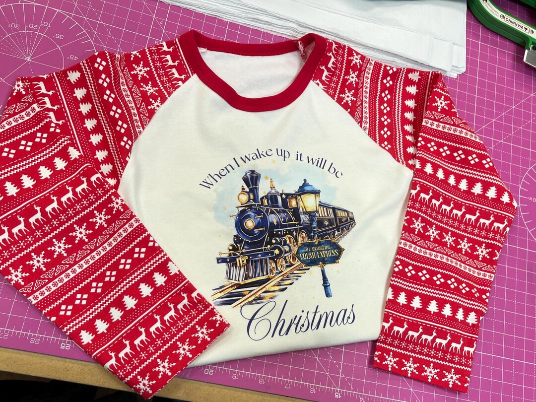 Childrens Polar Express Christmas Pyjamas | Train Kids Pjs Kids Tshirt ...