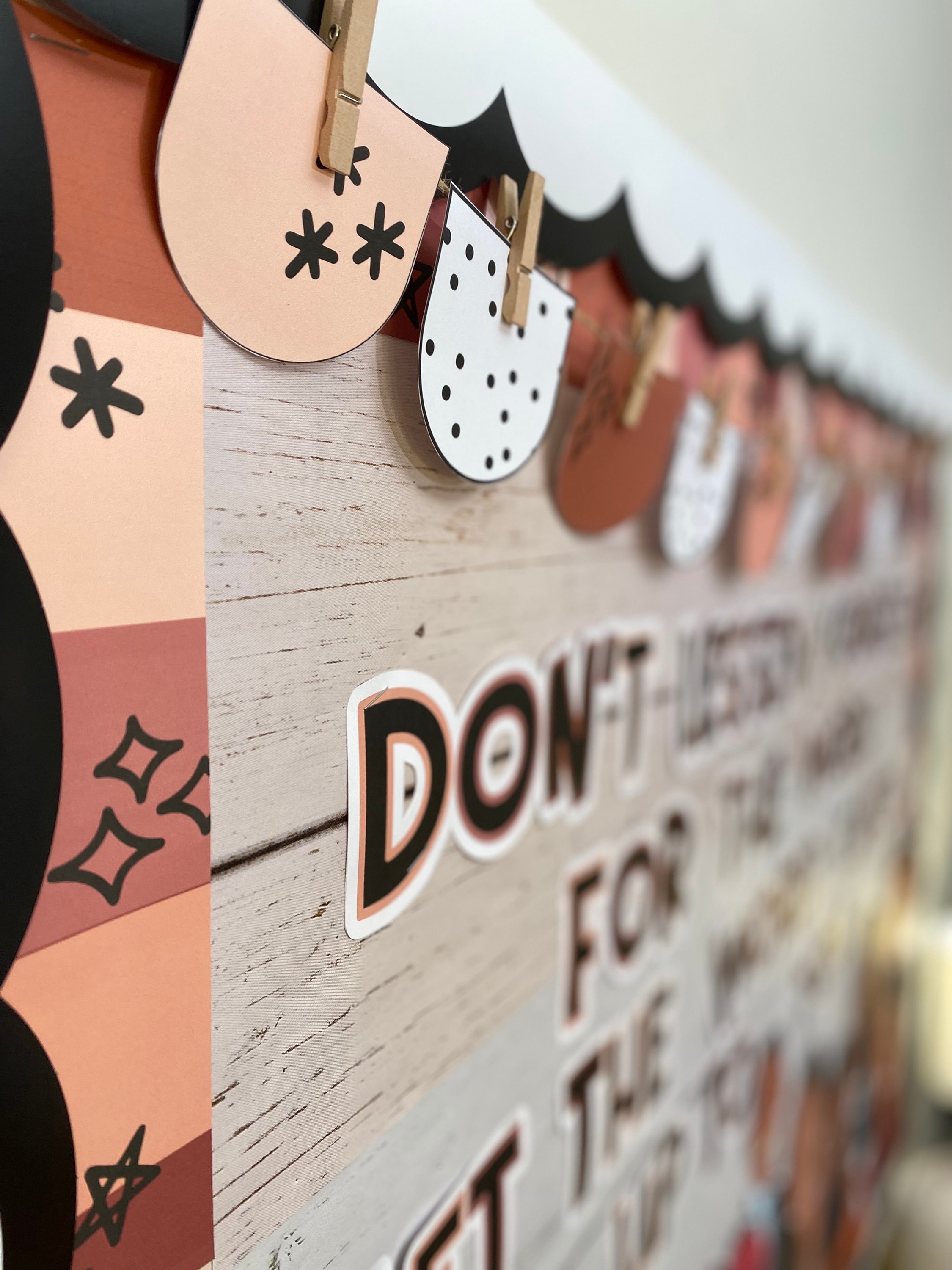 Black History Month Bulletin Board Kit: Inspirational Classroom Decor ...