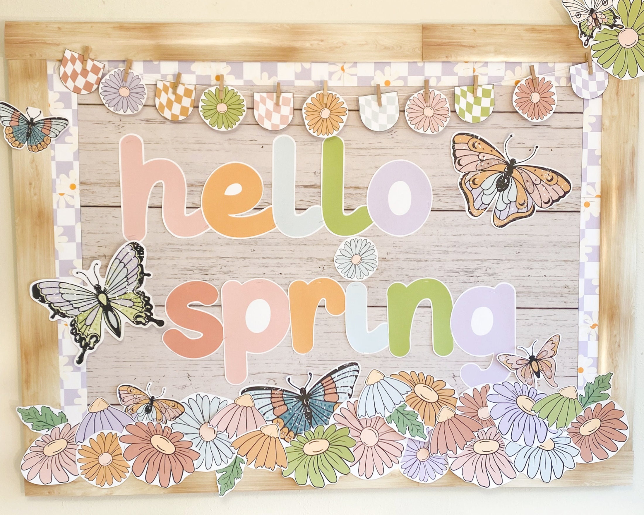 Retro Spring Classroom Decor Bundle: Bulletin Boards, Slides ...