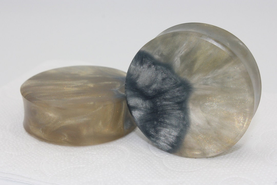 1 Pair of 40mm Resin Plugs - Etsy