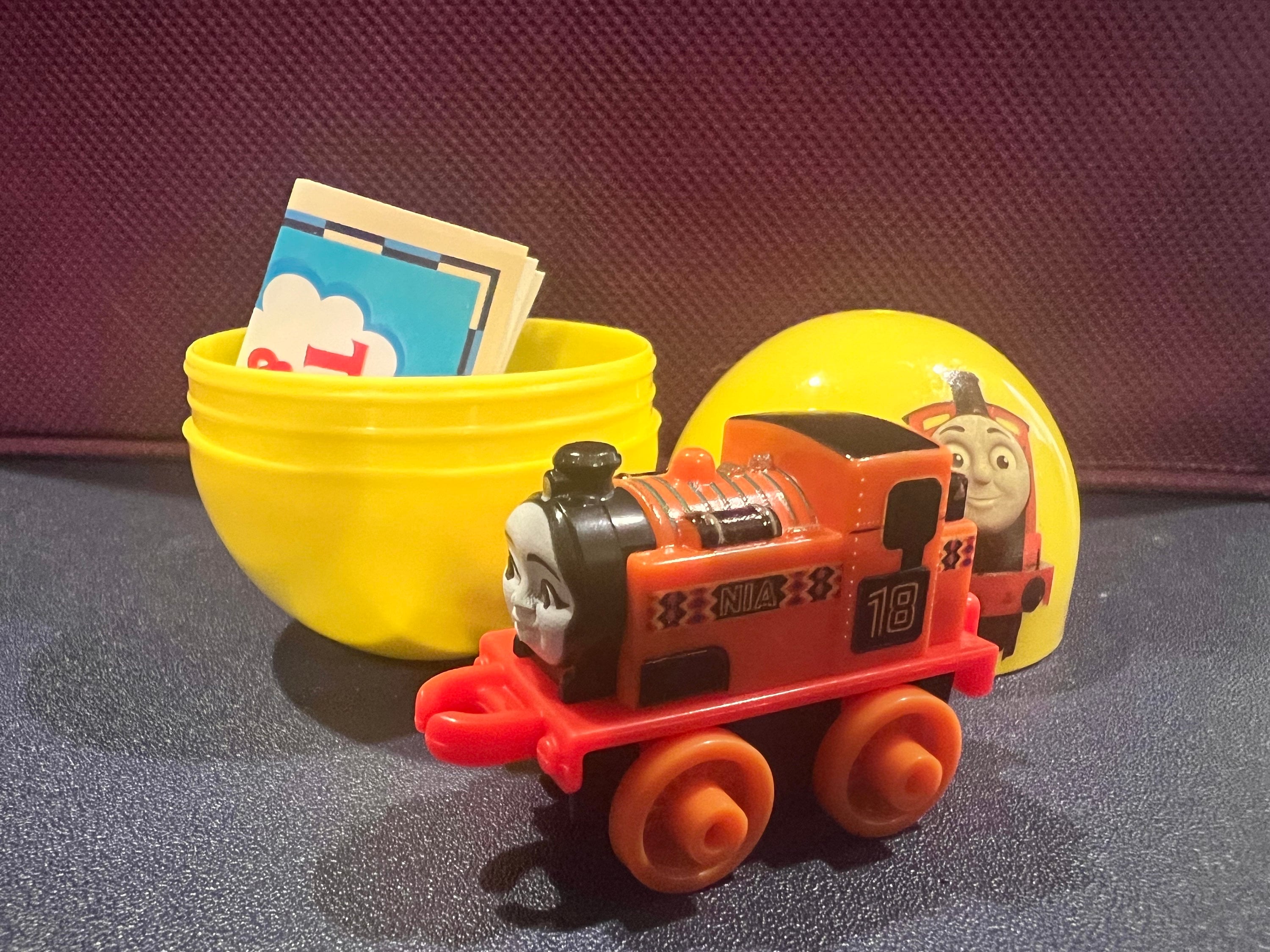 5 Eggs. Thomas and Friends 2.5plastic Eggs, Egg Contains TOY TRAINS ...
