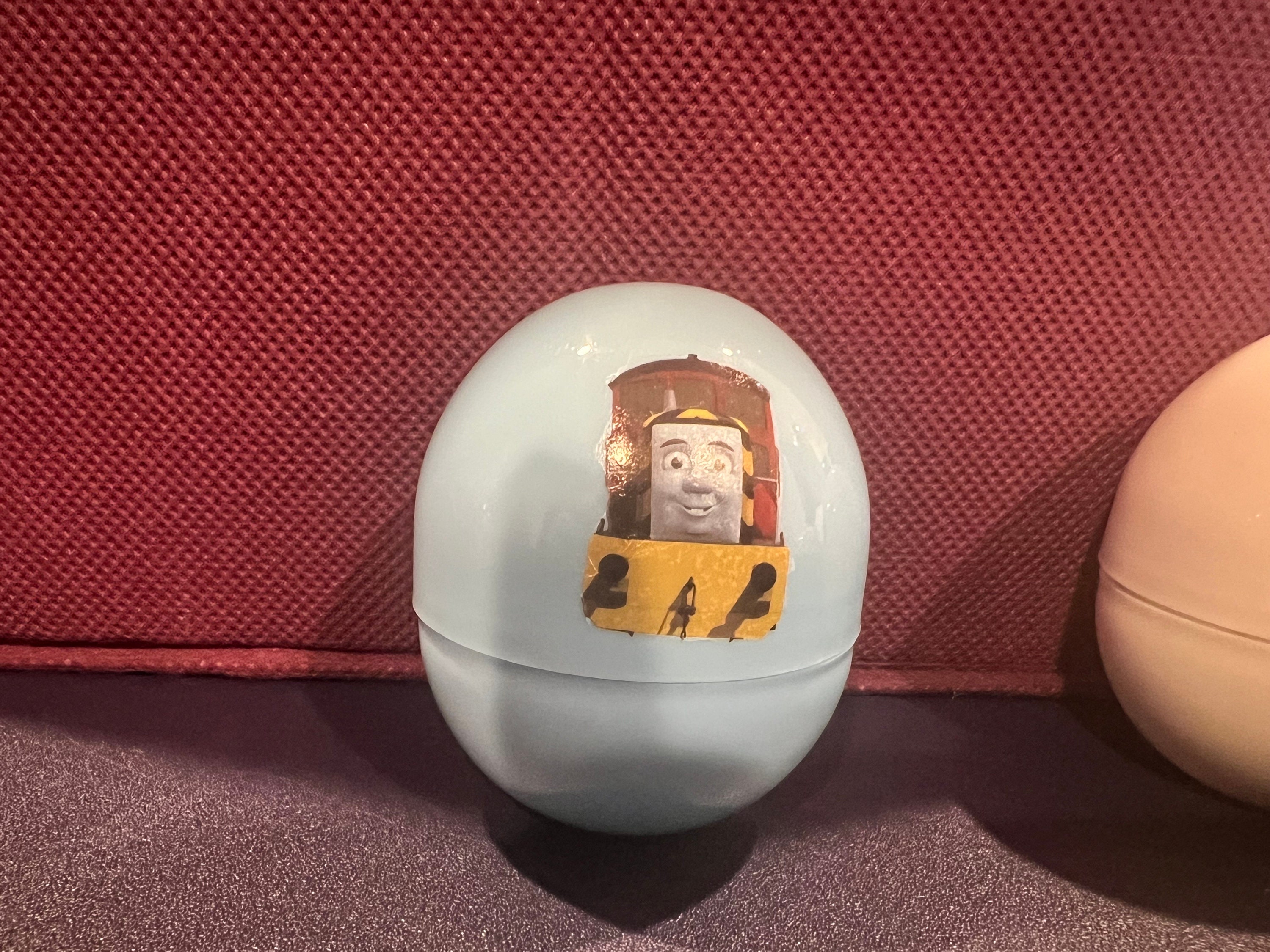 5 Eggs. Thomas and Friends 2.5plastic Eggs, Egg Contains TOY TRAINS ...