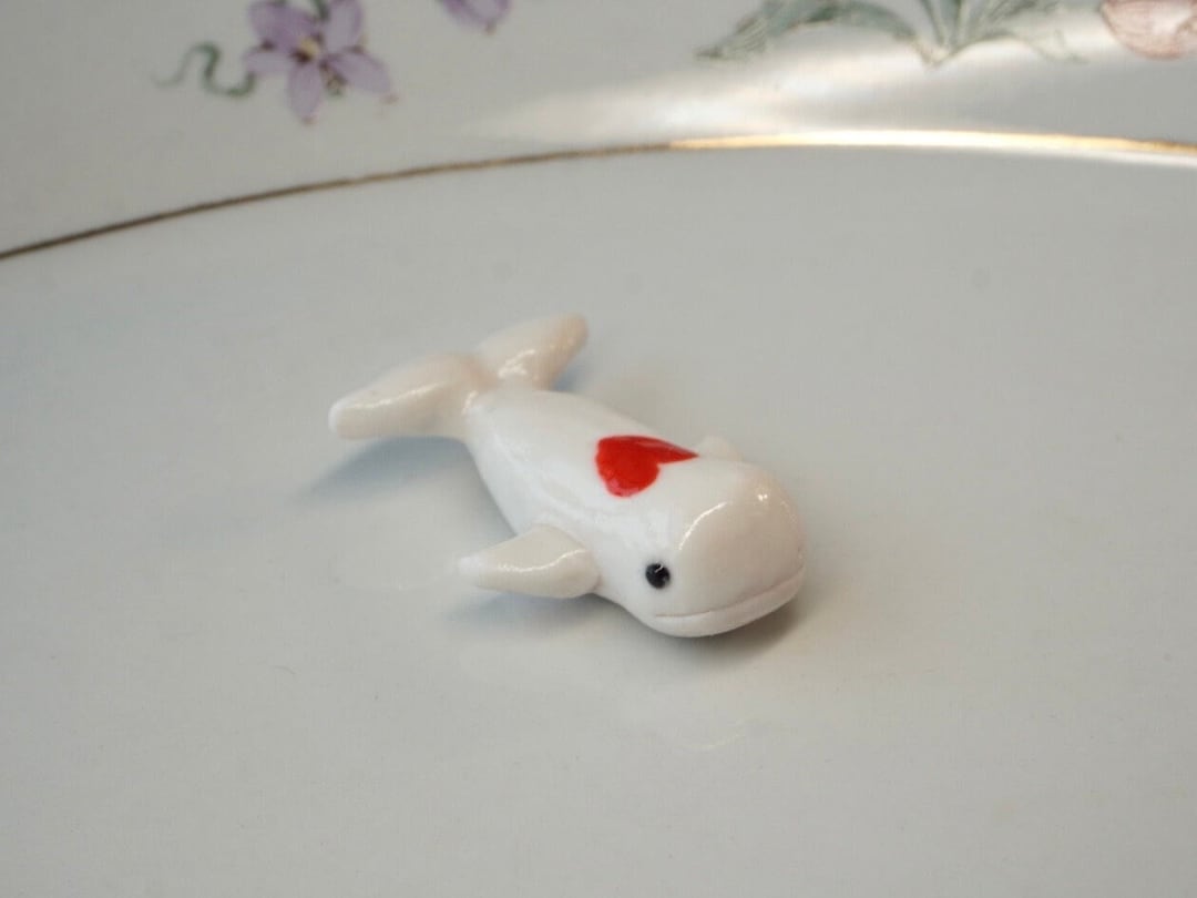 Heart Beluga Whale Figurine - Handmade Polymer Clay Figurine/decoration ...