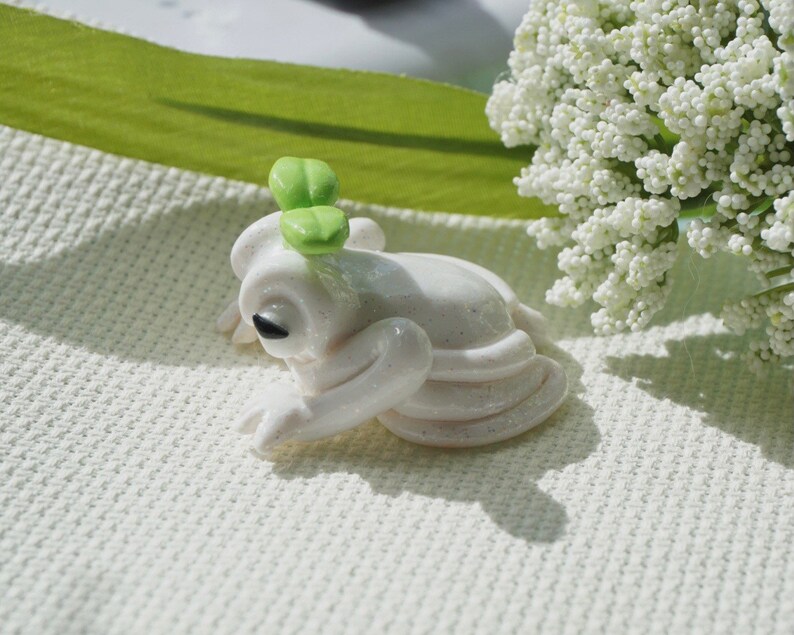 Sprout Frog-handmade Polymer Clay Figurine/decoration Cute | Etsy