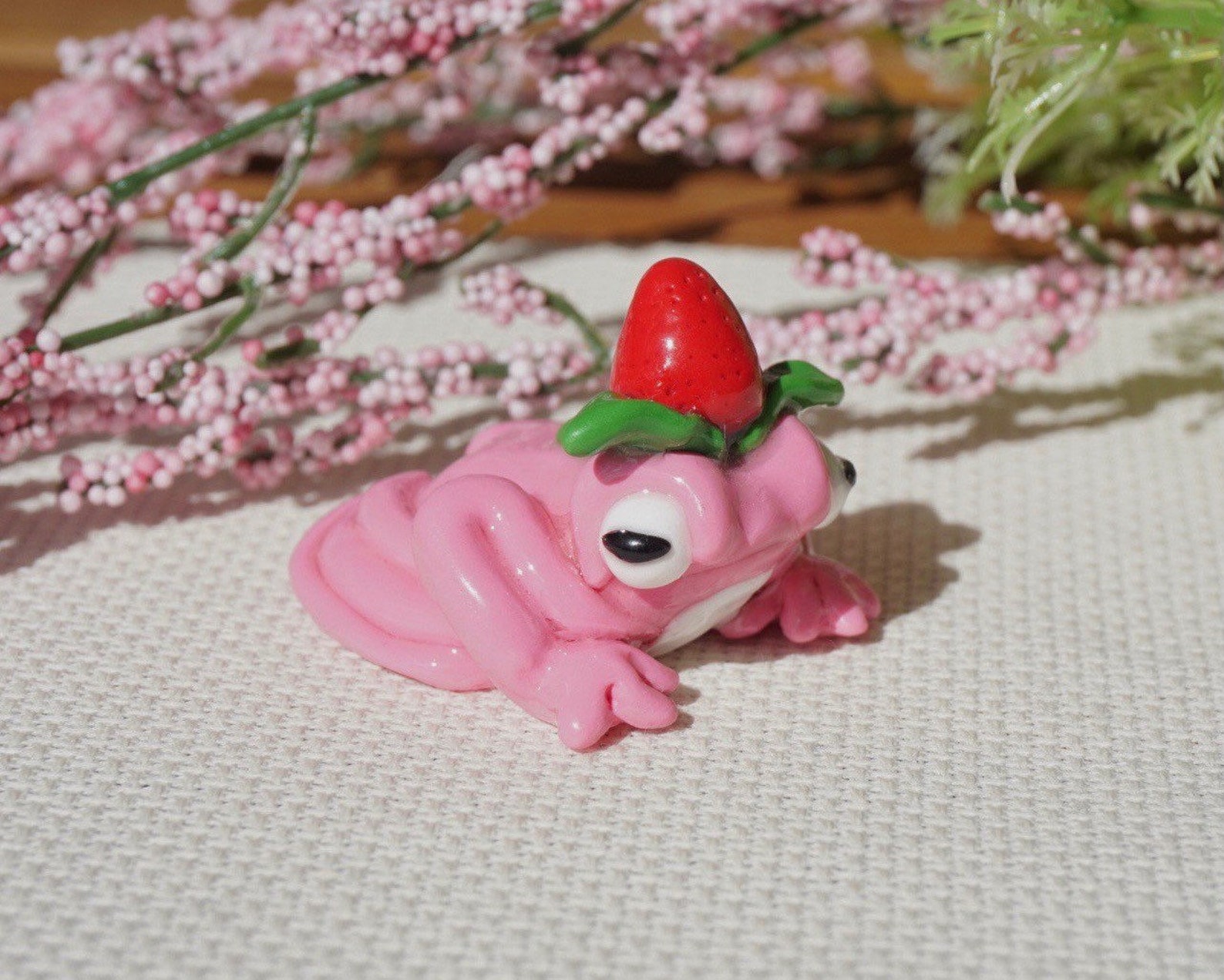 Strawberry frog handmade polymer clay figurine/decoration | Etsy