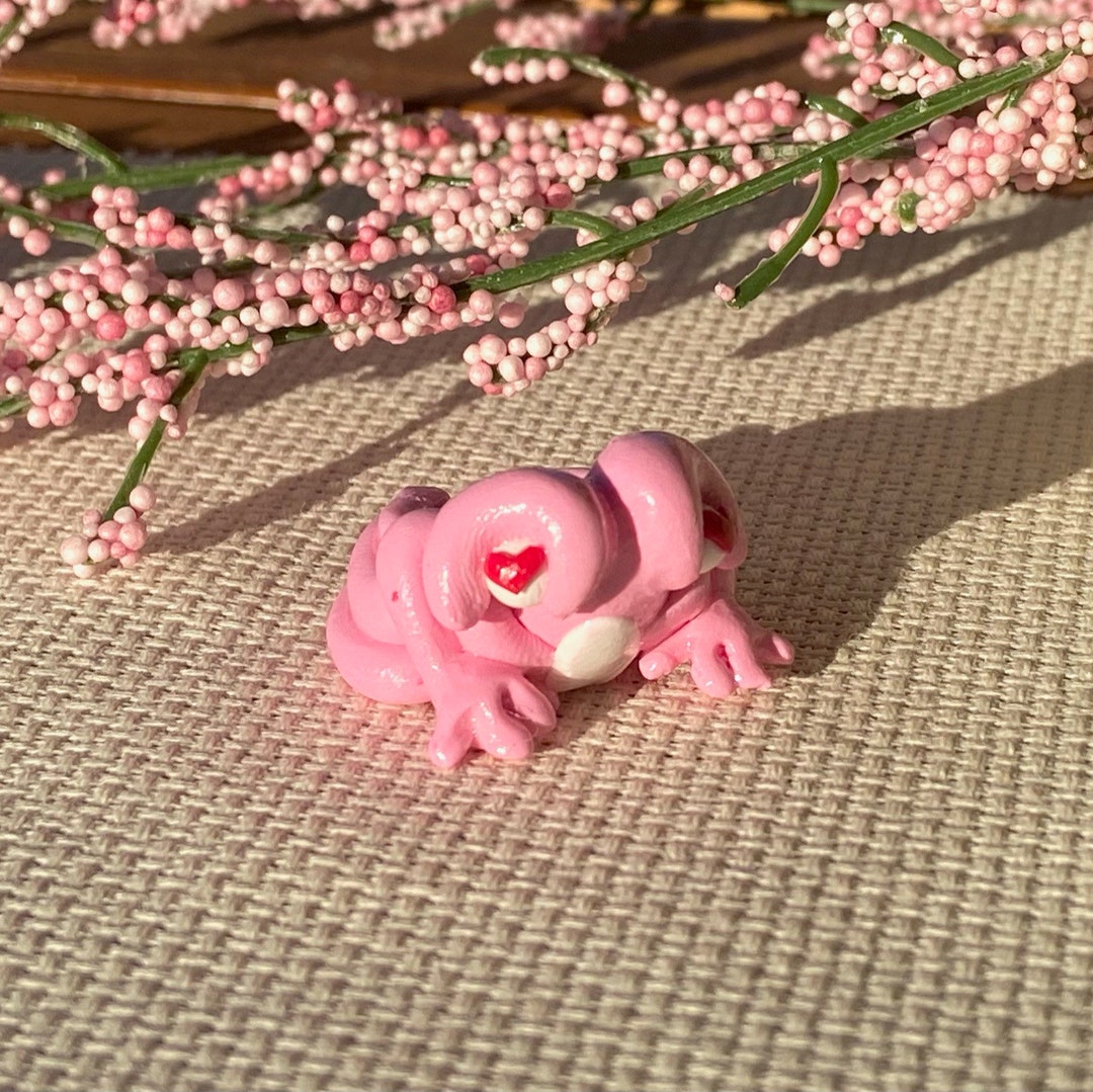 Heart Eyes Frog Figurine-handmade Polymer Clay Frog Art- Valentine’s ...