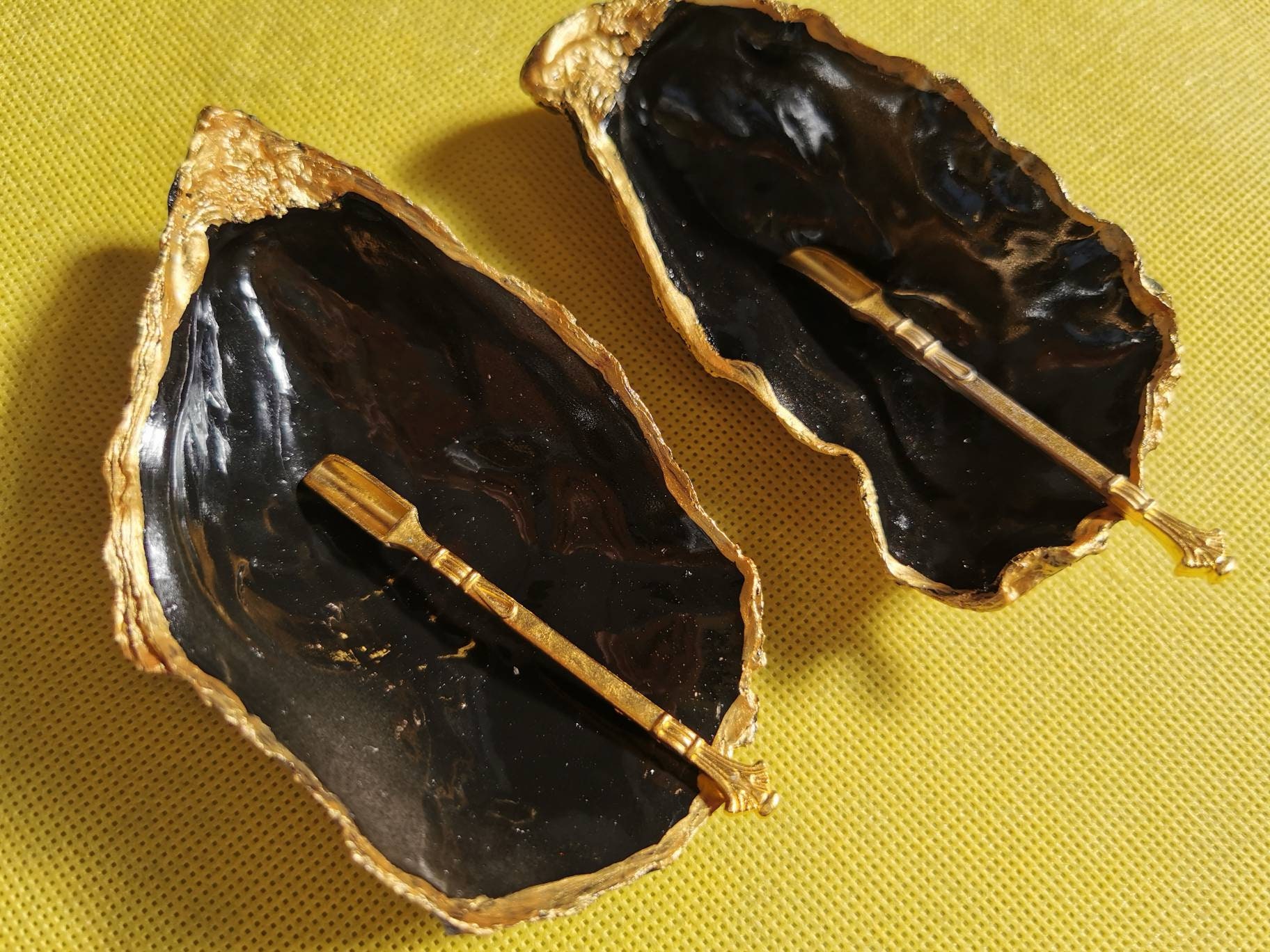 Oyster Shell Condiment Dish. Black Enamel With Gold Trim. - Etsy UK