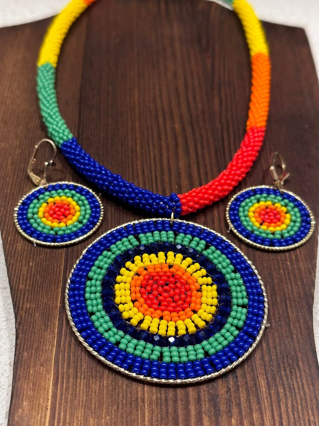 Piaroa Indigenous Handicrafts and Beaded Jewelry - Glass Beads ...