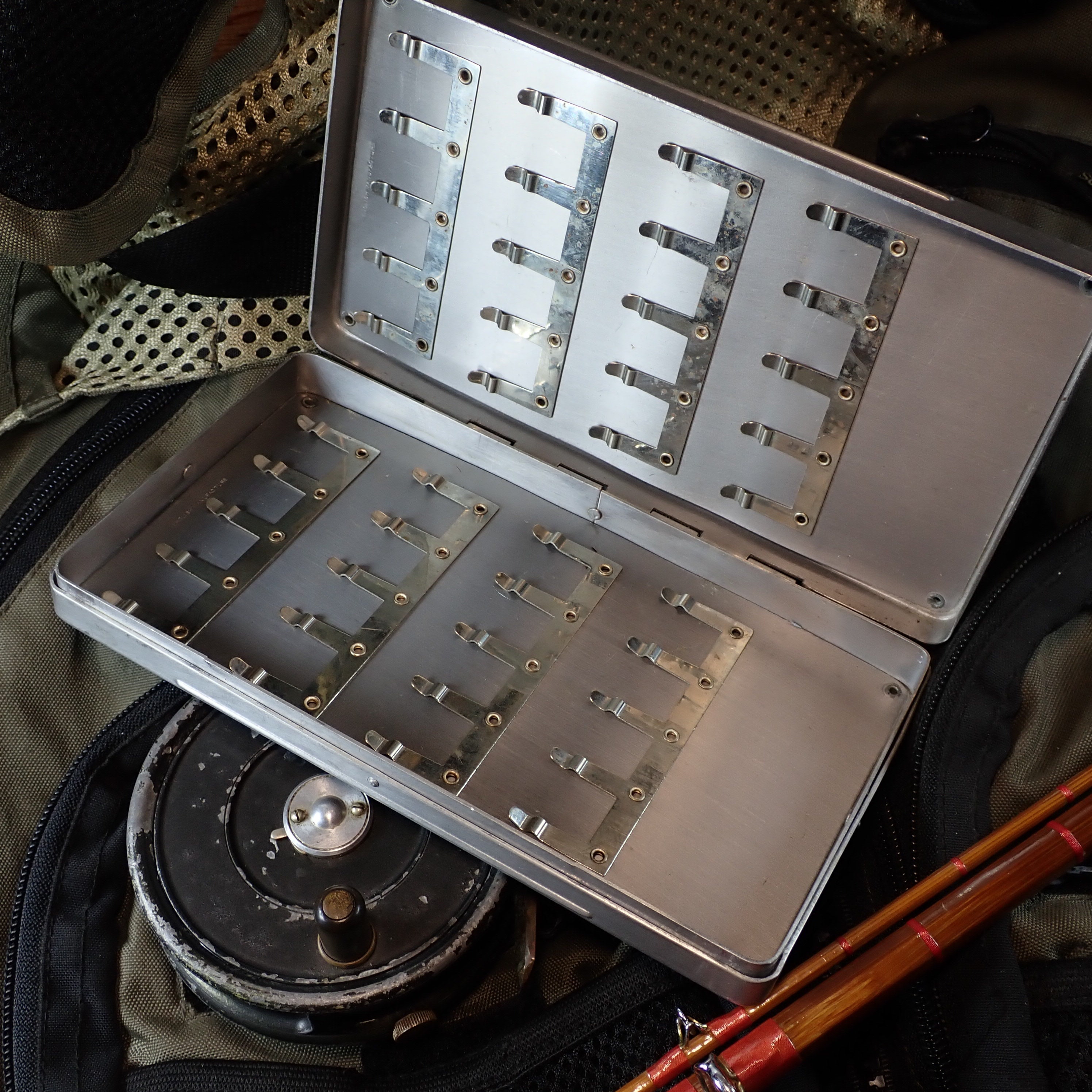 Allcocks Vintage 40 Clip Fly Box, Circa 1936, in Very Good Usable ...