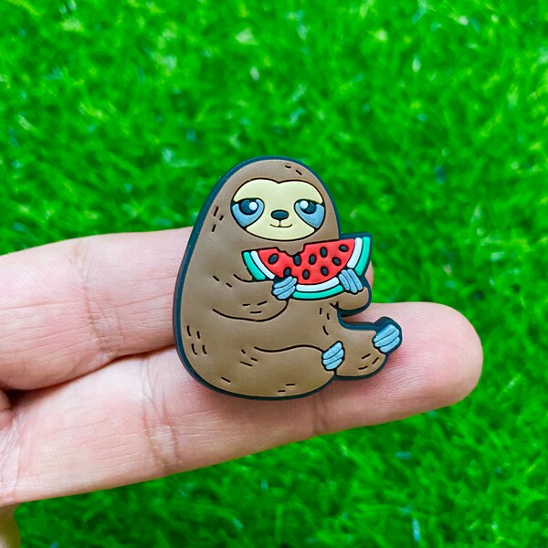 Sloth Brooch - Etsy