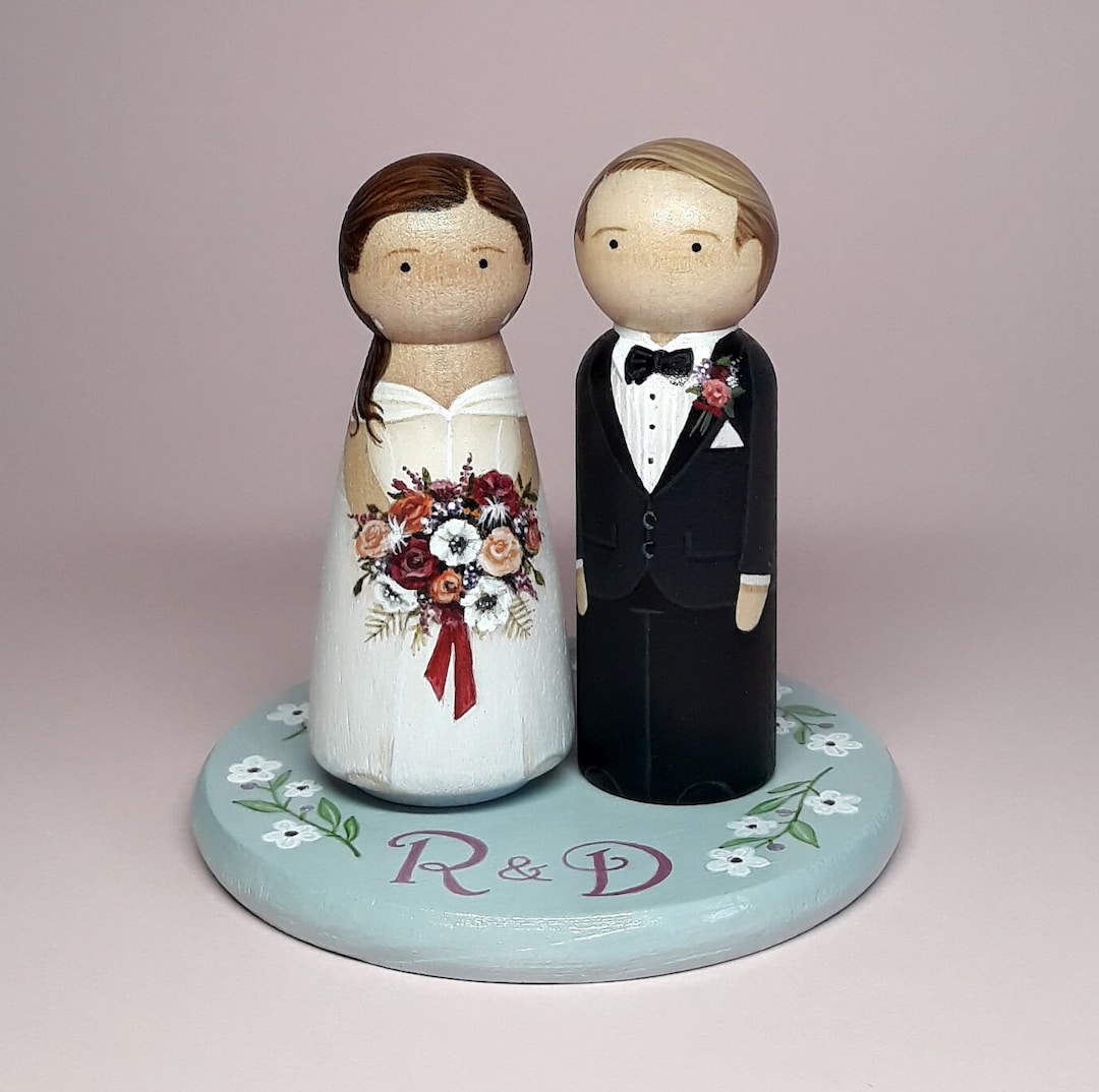 Personalised WEDDING CAKE TOPPER Figures on Stand. Brides & Grooms ...