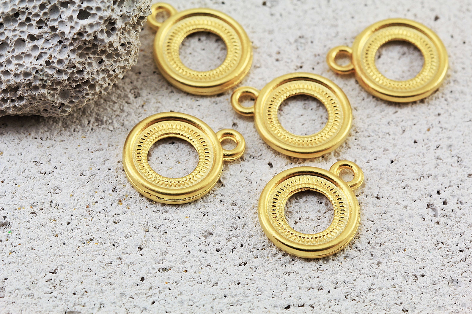 Gold Plated Circle Pendant 19mm Metal Round Circle Charm 5 - Etsy