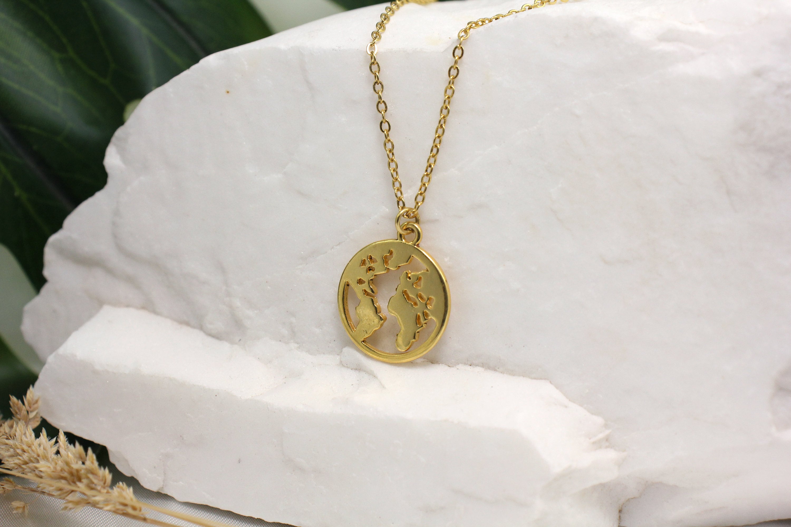 Gold Plated World Map Pendant 21mm Metal World Globe Pendant - Etsy