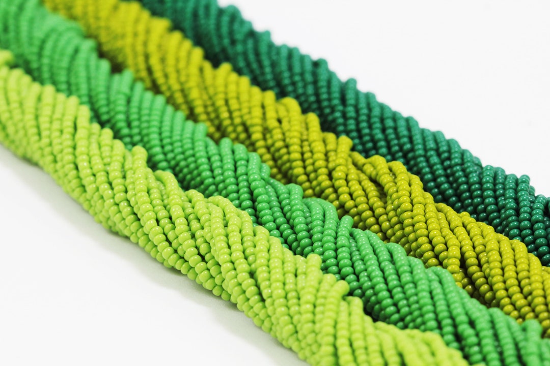 Assorted Green Colours Seed Bead Set, 11/0 (2.2mm) Czech Seed Bead 4 ...