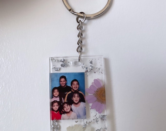 Rectangle Customizable Photo Resin Flower Personalized Keychain ...