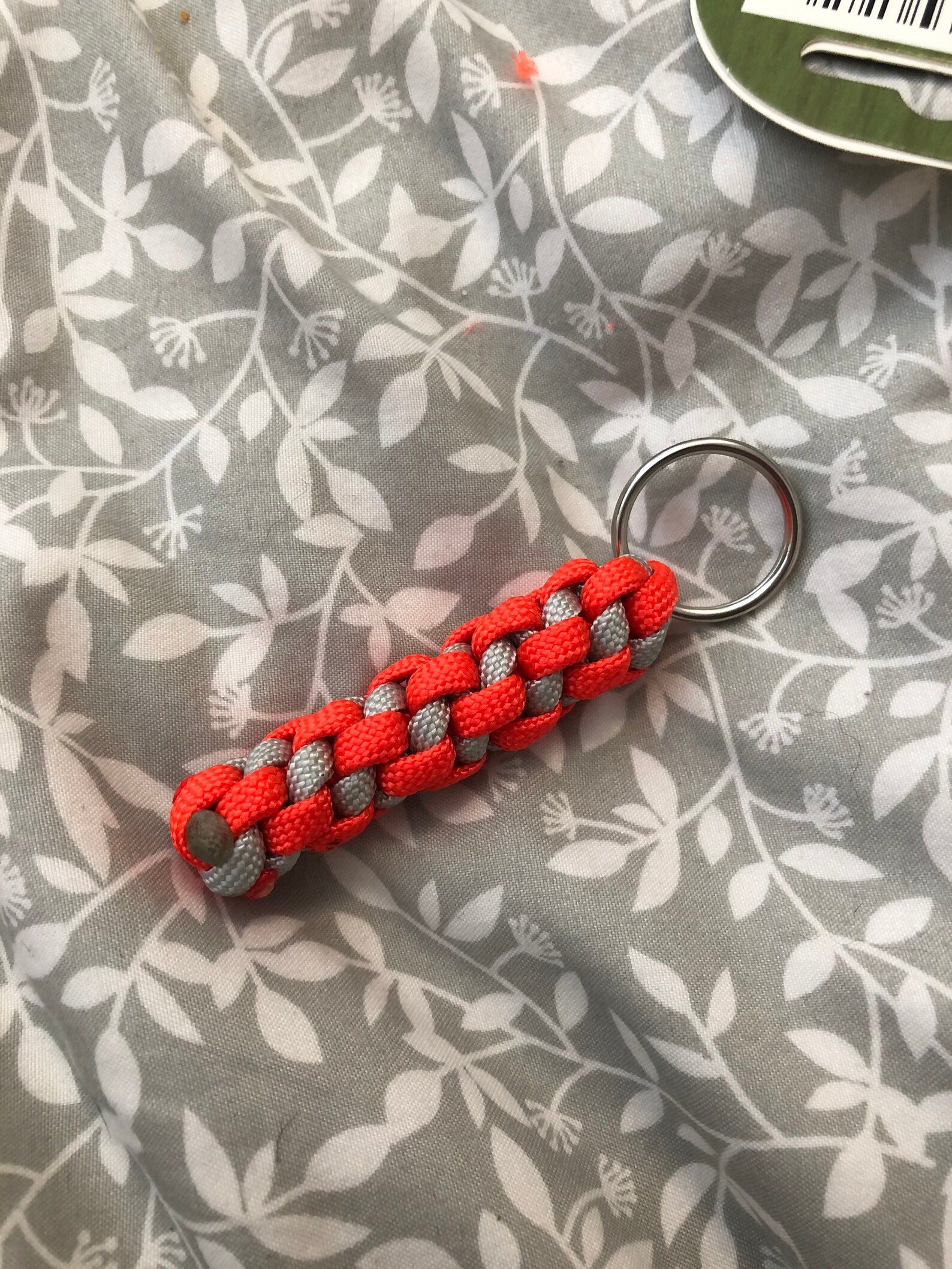 Paracord Box Knot Keychains - Etsy