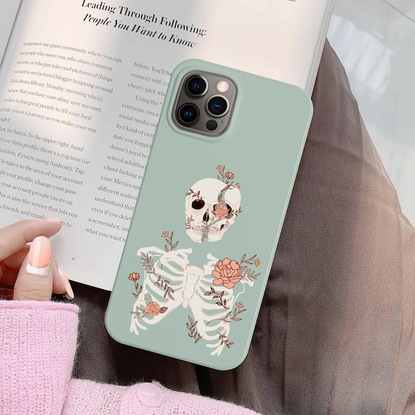 Skeleton Case - Etsy